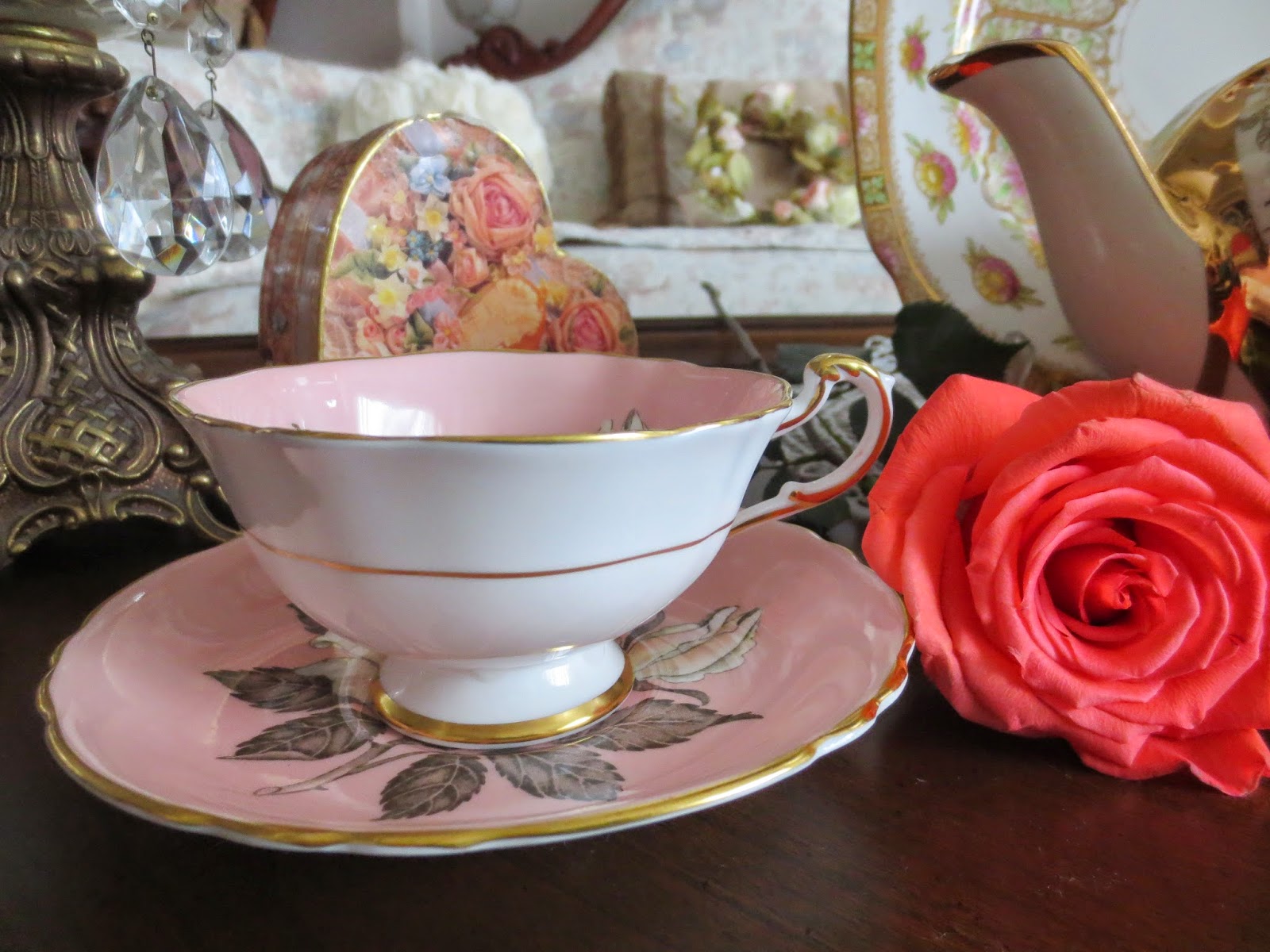 Karen's Cottage and Castle: A Coral Tea by the Settee
